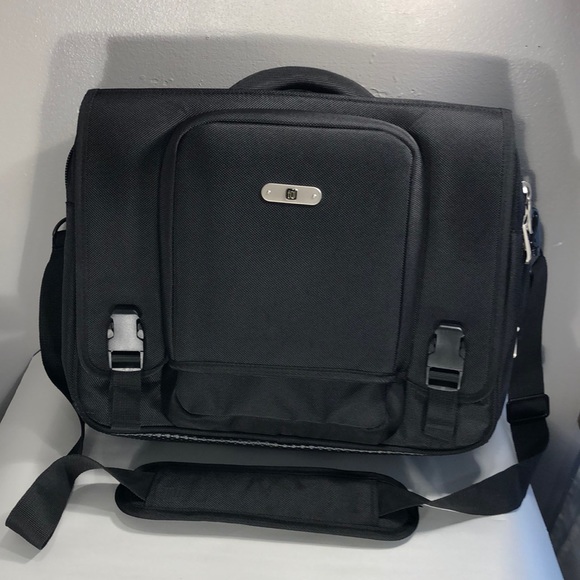 Ful | Other | Ful Laptop Bag | Poshmark